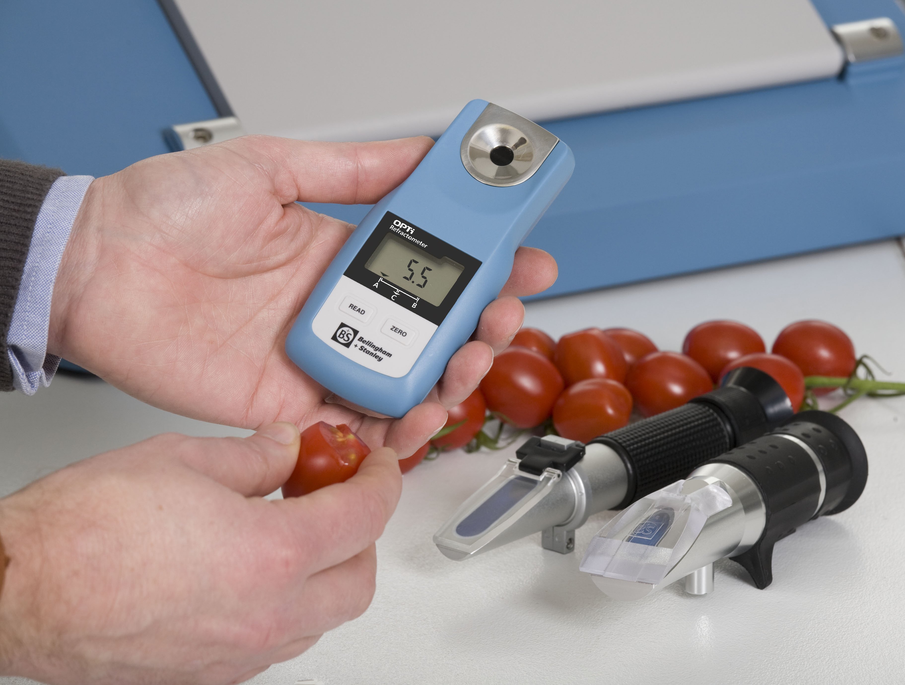 Bellingham + Stanley OPTi Multiple Scale Digital Handheld Refractometer ...
